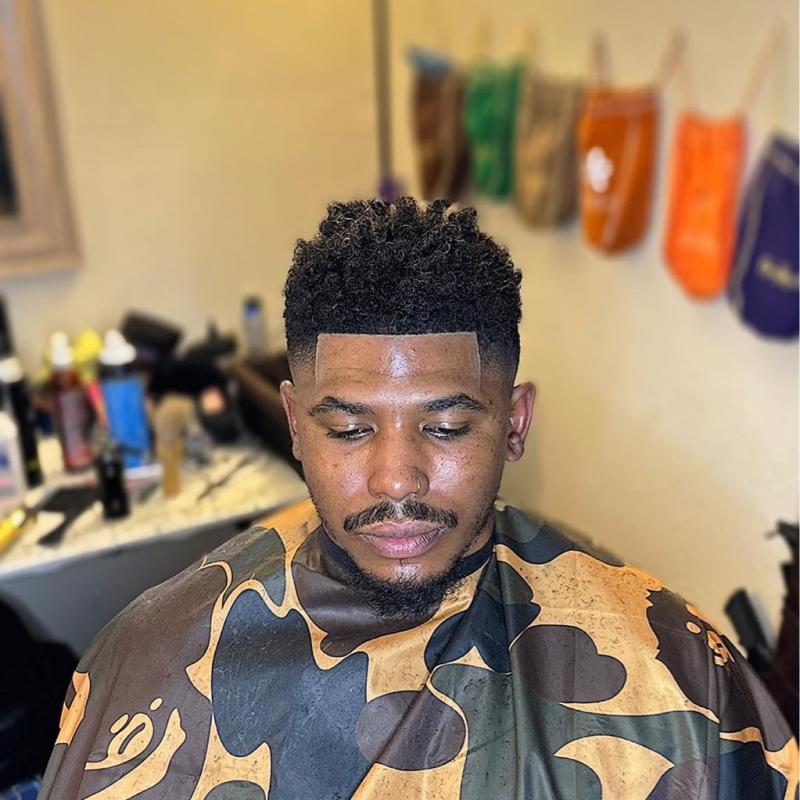 Tae Epperson's profile on Ring My Barber